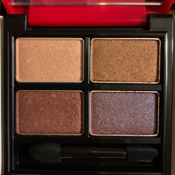 ShopClothingTrunk | Makeup | Fmg Glimmer Multi Eyeshadow Quad Mistress ...